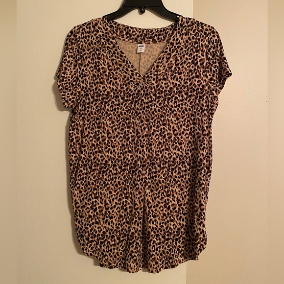 Old Navy | Tops | Old Navy Leopard Animal Print Top | Poshmark